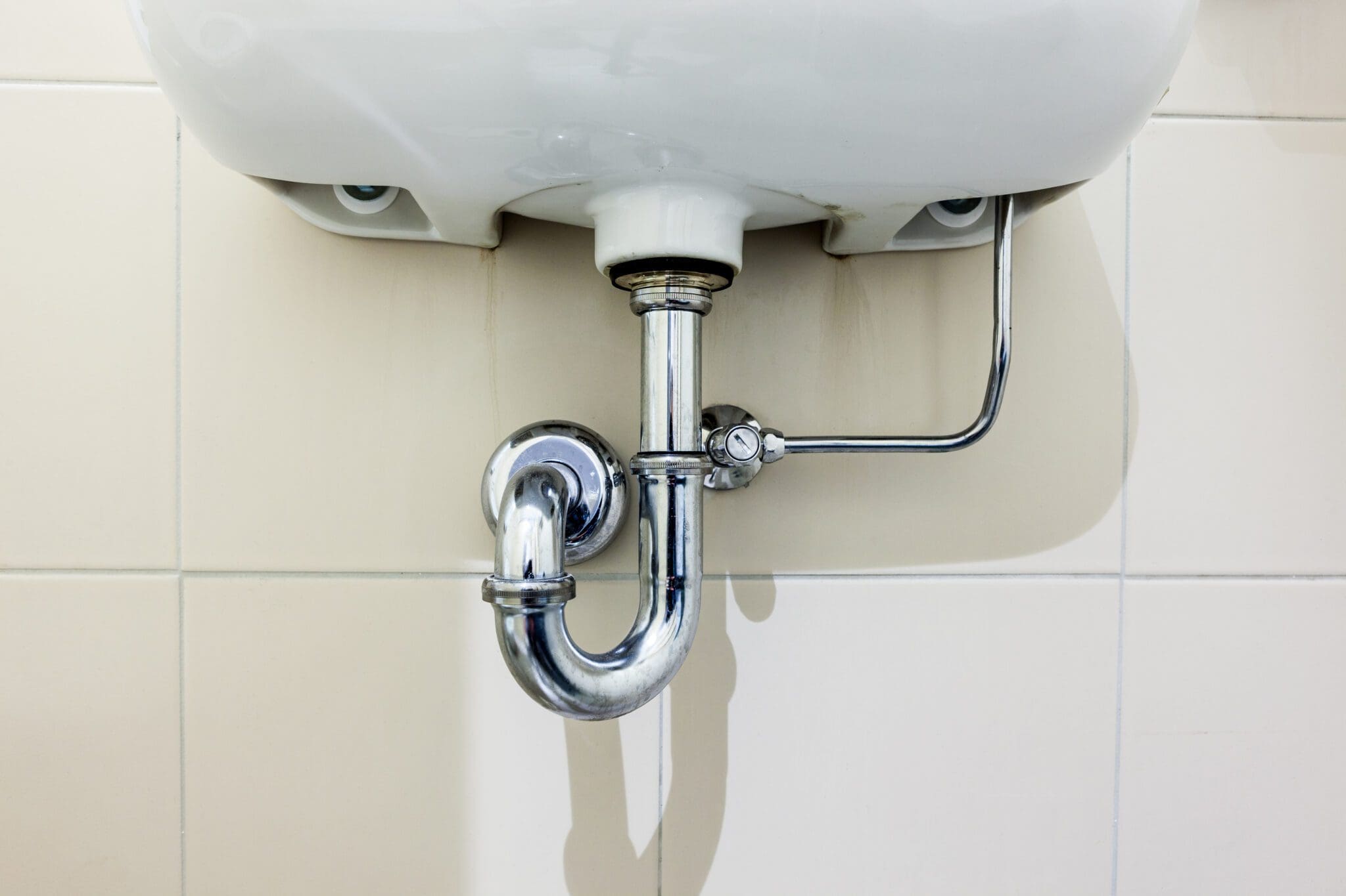 Leaking Sink? Common Causes & How to Fix It | Nicholson